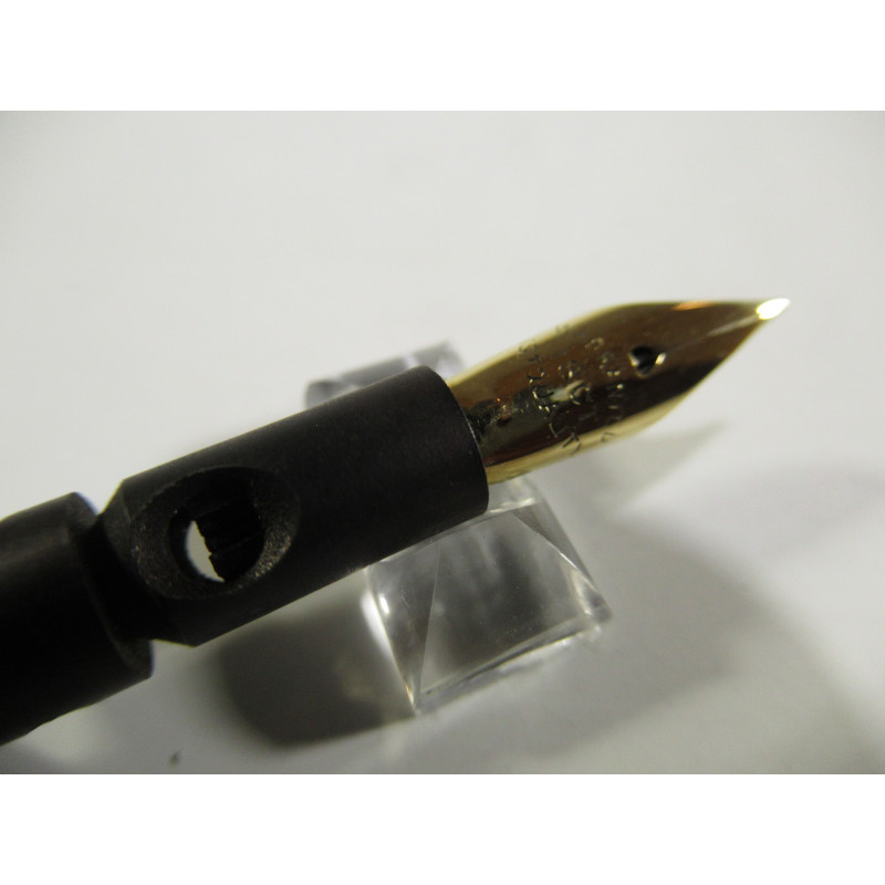 French safety fountain pen gold nib 18K VALCO