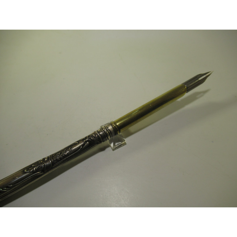 Porte-plume en argent massif